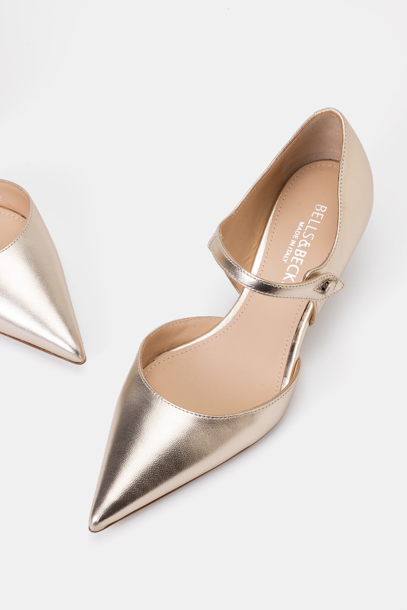 The Nadia Gold – BellsandBecks.com